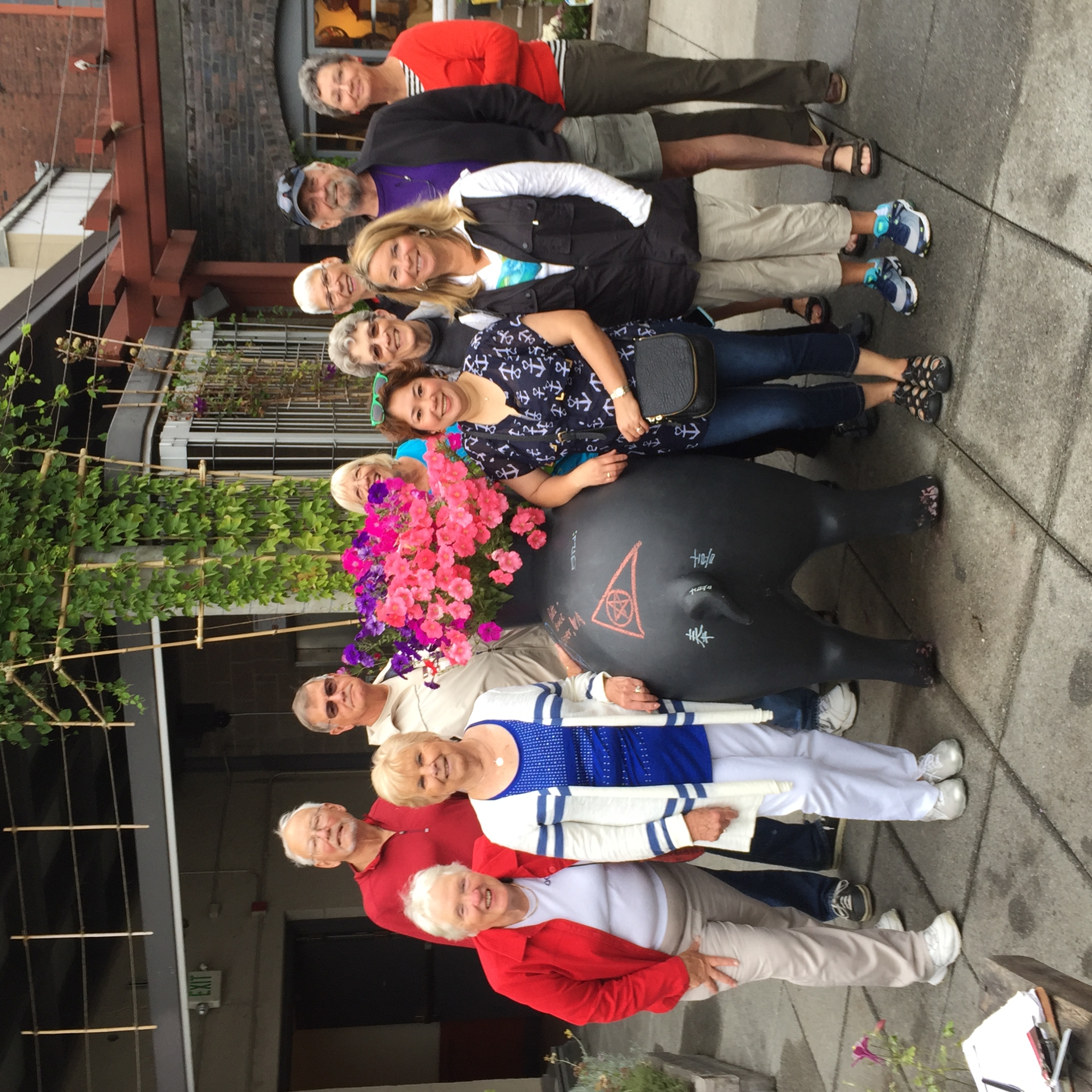 Long cruise and pike place market | Queen City Yacht Club